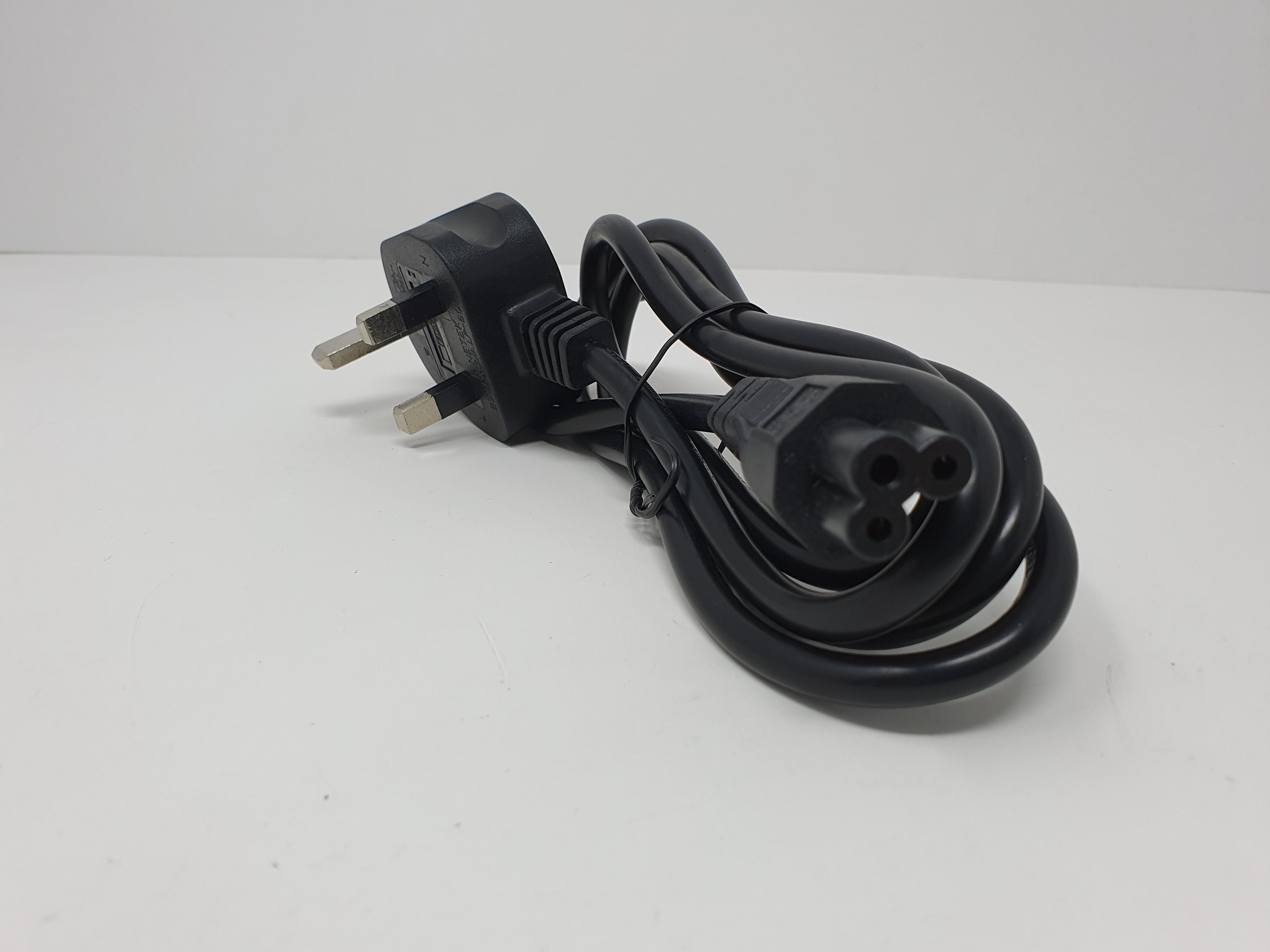 Mains Power Cable Power Lead Kettle lead IEC 1.8m 3 PIN UK PLUG for PC ...